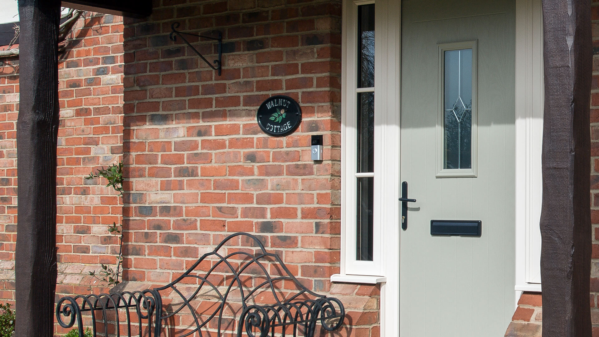James & Helen's Farmhouse Ivy Forté Door in Olive Grey